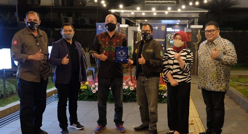 COVID-19 PANDEMIC HAS NO SIGNIFICANT EFFECT ON W. JAVA TOURISM POSITIONING