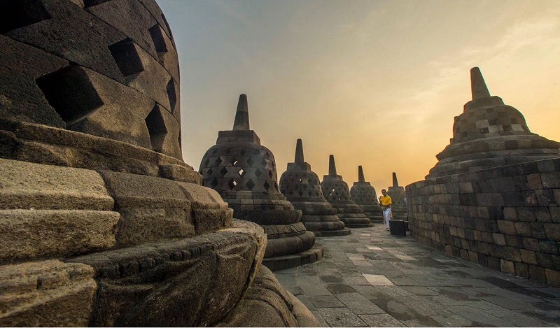 THESE ARE THE 9 OLDEST RELICS IN THE WORLD THAT TOURISTS MUST VISIT