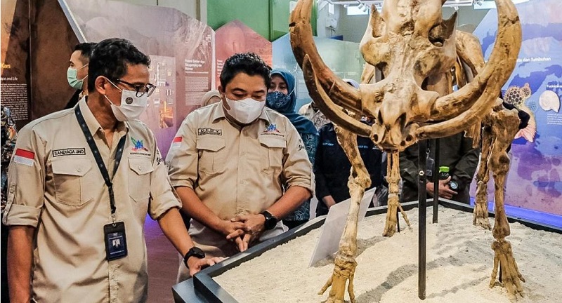 KEMENPAREKRAF DUKUNG MAROS-PANGKEP MASUK UNESCO GLOBAL GEOPARK KEMENPAREKRAF DUKUNG MAROS-PANGKEP MASUK UNESCO GLOBAL GEOPARK