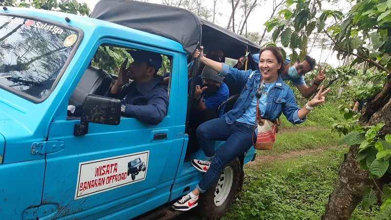 EXPLORING THE EXCITEMENT AT COFFEE PLANTATION, KAMPOENG KOPI BANARAN