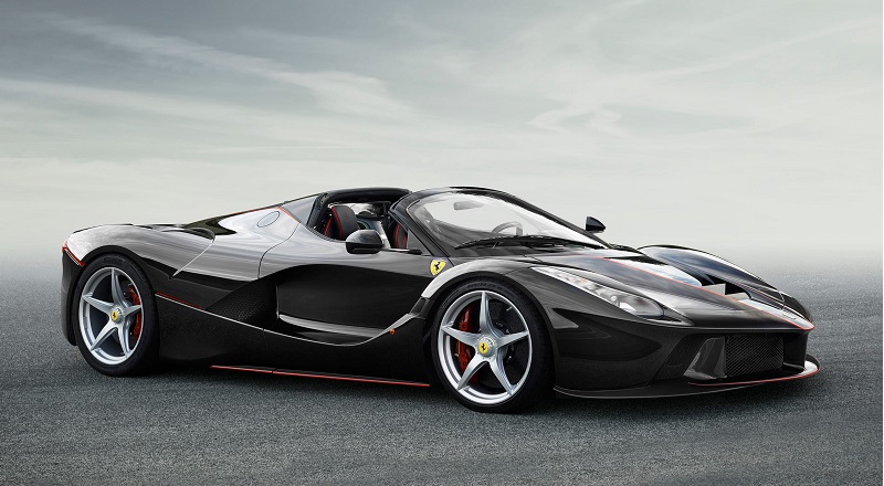 FERRARI LAFERRARI HYPERCAR SUCCESSOR SPOTTED WITH THE BIG WINGS APPEAR
