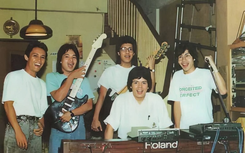 KARIMATA BAND COMBINES JAZZ WITH TRADITIONAL INDONESIAN ETHNIC MUSIC